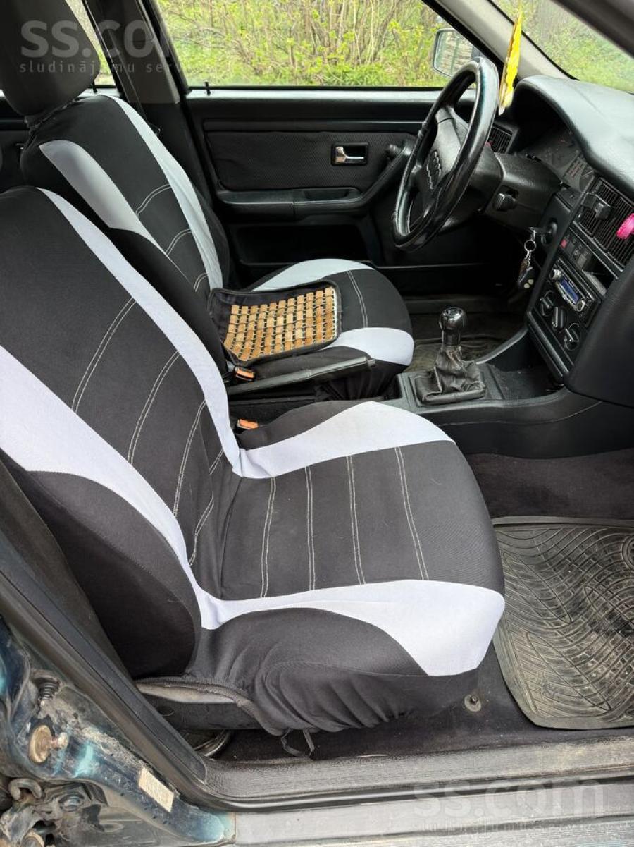 Green Audi 80 1995 in Daugavpils, with an engine capacity of 2.00 L and mileage of 337 thousand km for 520 €, photo 12 on AUTOMOTO.COM.LV