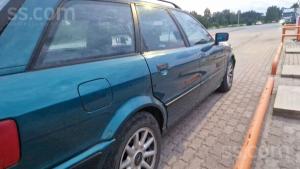Green Audi 80 1993 in Riga, with an engine capacity of 1.90 L and mileage of 0 thousand km for 530 €, photo 4 on AUTOMOTO.COM.LV