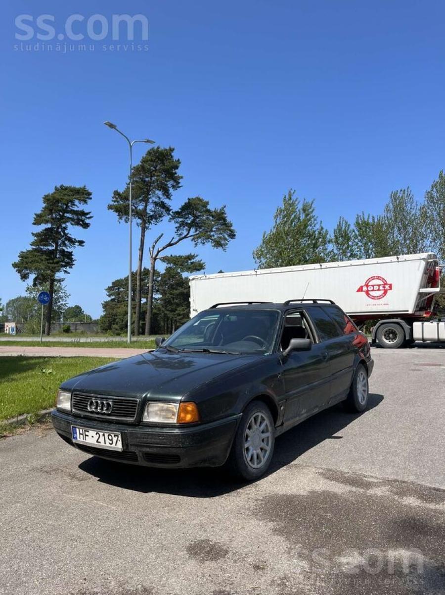 Green Audi 80 1994 in Liepaja, with an engine capacity of 2.00 L and mileage of 340 thousand km for 850 €, photo 2 on AUTOMOTO.COM.LV