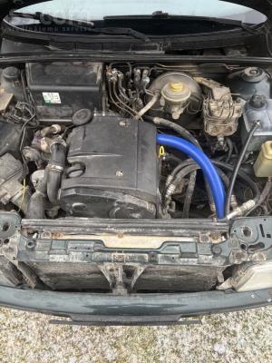 Green Audi 80 1994 in Madona, with an engine capacity of 1.90 L and mileage of 322 thousand km for 500 €, photo 8 on AUTOMOTO.COM.LV