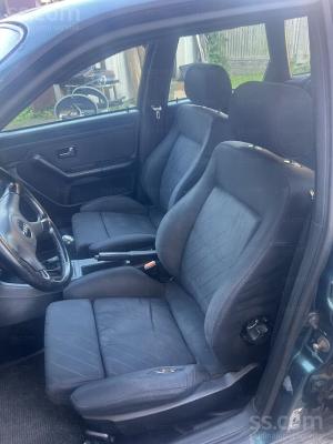Green Audi 80 1994 in Riga, with an engine capacity of 2.30 L and mileage of 370 thousand km for 2900 €, photo 5 on AUTOMOTO.COM.LV