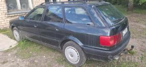 Green Audi 80 1994 in Talsi, with an engine capacity of 2.00 L and mileage of 390 thousand km for 700 €, photo 4 on AUTOMOTO.COM.LV