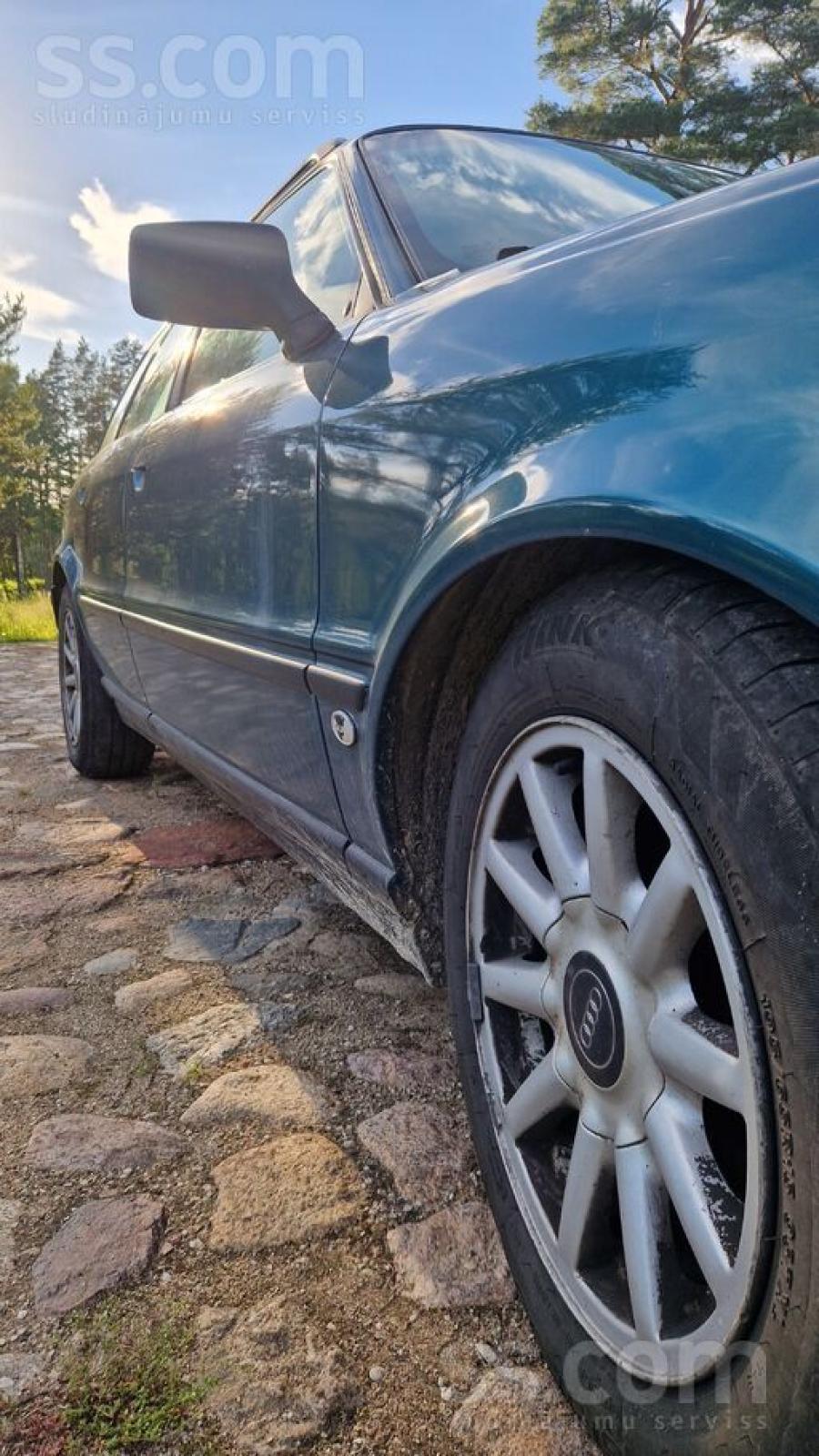 Green Audi 80 1994 in Riga, with an engine capacity of 1.90 L and mileage of 370 thousand km for 450 €, photo 5 on AUTOMOTO.COM.LV