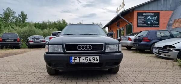 Зеленый Ауди 80 1994 в Валмиера, объемом двигателя 2.00 л и пробегом 338 тыс. км за 550 €, фото 8 на AUTOMOTO.COM.LV