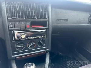 Зеленый Ауди 80 1994 в Елгава, объемом двигателя 1.90 л и пробегом 405 тыс. км за 1000 €, фото 8 на AUTOMOTO.COM.LV