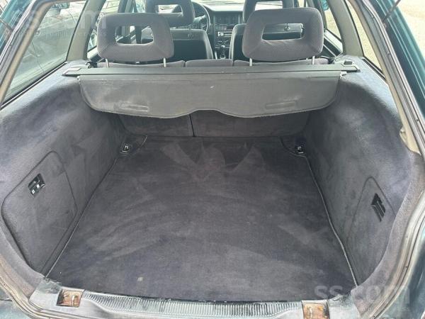Zaļš Audi 80 1994 Jelgava, ar dzinēja tilpumu 1.90 L un nobraukumu 405 tūkst. km par 1000 €, foto 5 vietnē AUTOMOTO.COM.LV