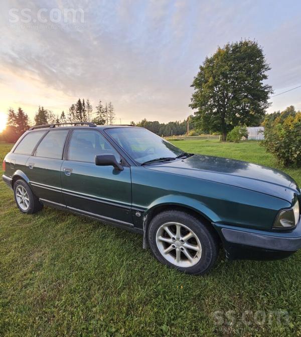 Green Audi 80 1994 in Aluksne, with an engine capacity of 2.00 L and mileage of 650 thousand km for 1299 €, photo 2 on AUTOMOTO.COM.LV