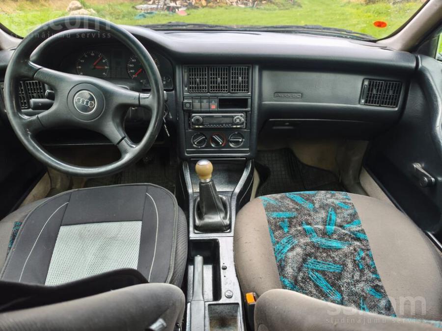 Zaļš Audi 80 1994 Rīga, ar dzinēja tilpumu 2.00 L un nobraukumu 526 tūkst. km par 1300 €, foto 7 vietnē AUTOMOTO.COM.LV