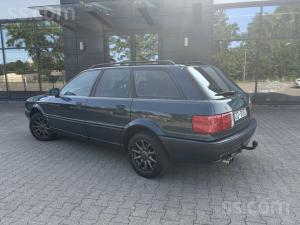 Zaļš Audi 80 1995 Dobele, ar dzinēja tilpumu 2.00 L un nobraukumu 245 tūkst. km par 1600 €, foto 1 vietnē AUTOMOTO.COM.LV