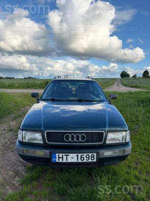 Green Audi 80 1995 in Bauska, with an engine capacity of 1.90 L and mileage of 397 thousand km for 940 €, photo 3 on AUTOMOTO.COM.LV