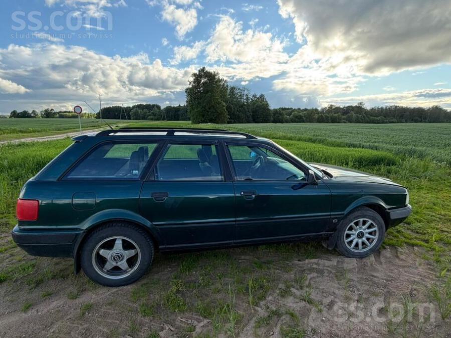 Green Audi 80 1995 in Bauska, with an engine capacity of 1.90 L and mileage of 397 thousand km for 940 €, photo 4 on AUTOMOTO.COM.LV