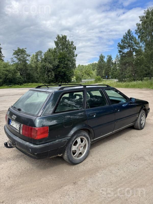 Green Audi 80 2003 in Gulbene, with an engine capacity of 1.90 L and mileage of 586 thousand km for 750 €, photo 3 on AUTOMOTO.COM.LV