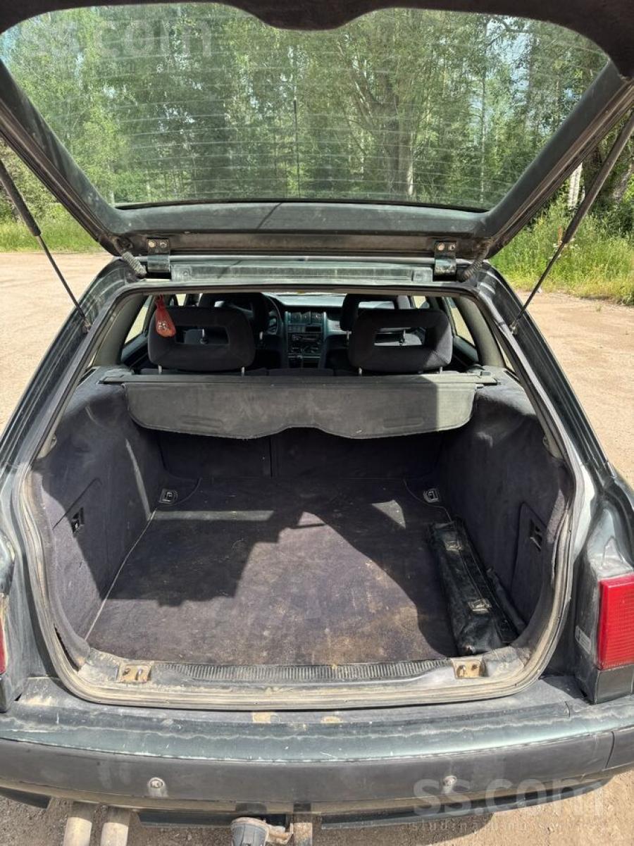Zaļš Audi 80 2003 Gulbene, ar dzinēja tilpumu 1.90 L un nobraukumu 586 tūkst. km par 750 €, foto 9 vietnē AUTOMOTO.COM.LV