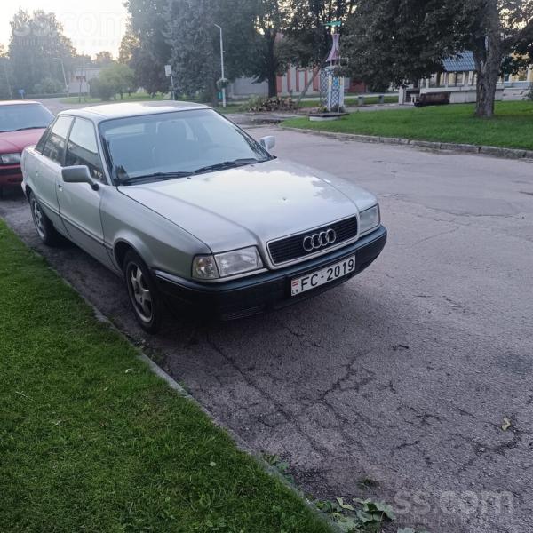 Pelēks Audi 80 1991 Bauska, ar dzinēja tilpumu 2.00 L un nobraukumu 316 tūkst. km par 800 €, foto 3 vietnē AUTOMOTO.COM.LV