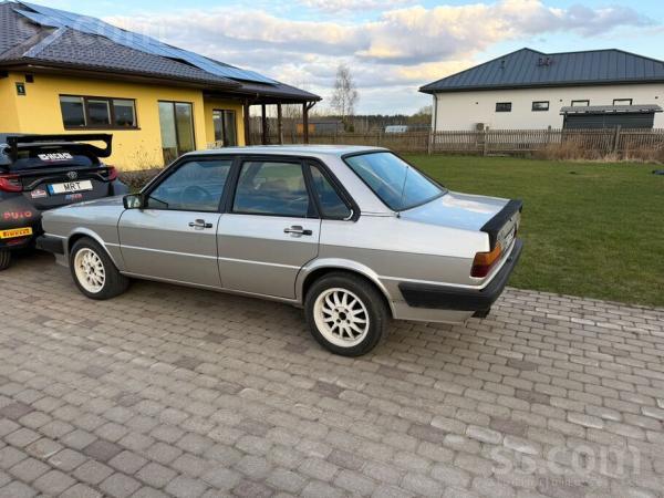 Серый Ауди 80 1983 в Рига, объемом двигателя 2.20 л и пробегом 180 тыс. км за 7000 €, фото 3 на AUTOMOTO.COM.LV