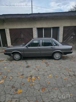 Pelēks Audi 80 1983 Talsi, ar dzinēja tilpumu 1.60 L un nobraukumu 271 tūkst. km par 4000 €, foto  vietnē AUTOMOTO.COM.LV