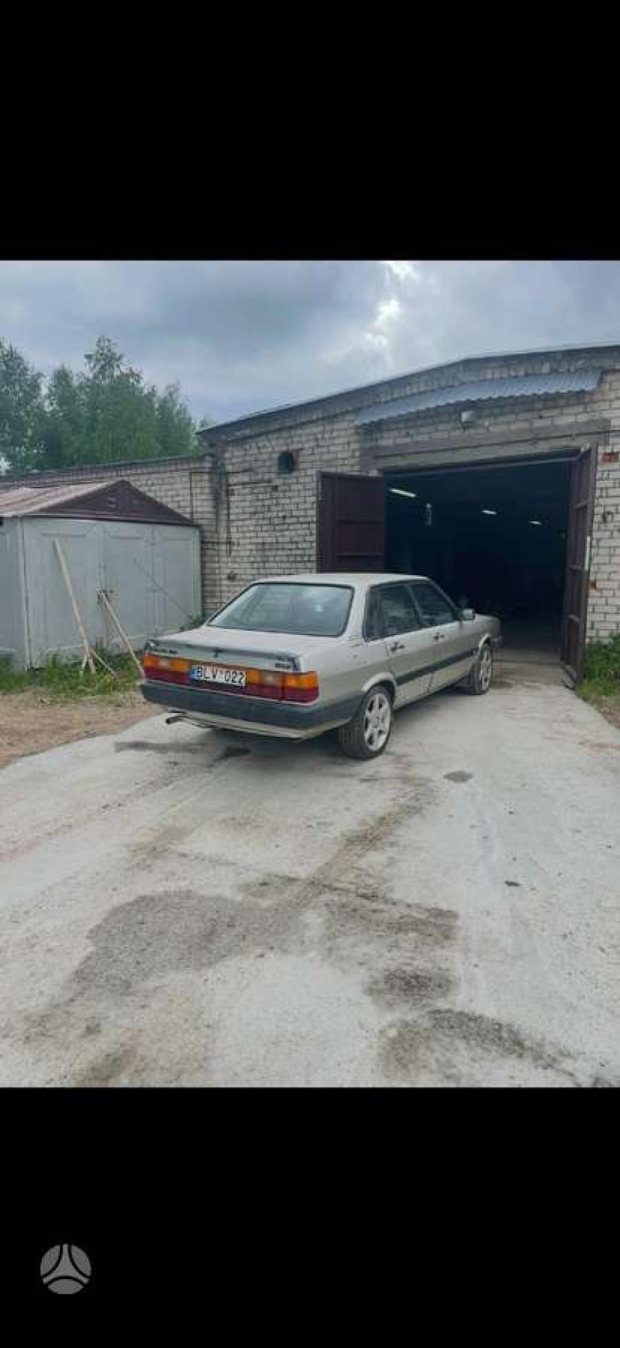 Pelēks Audi 80 1986 Alīta, ar dzinēja tilpumu 1.80 L un nobraukumu 200 tūkst. km par 2200 €, foto 1 vietnē AUTOMOTO.COM.LV