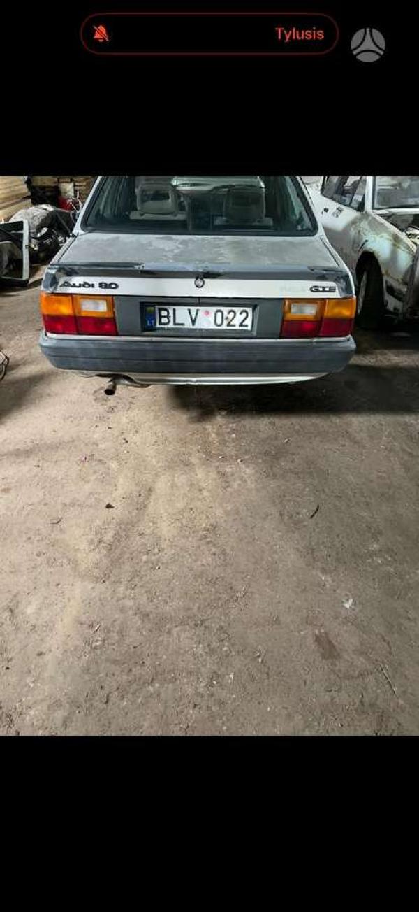 Pelēks Audi 80 1986 Alīta, ar dzinēja tilpumu 1.80 L un nobraukumu 200 tūkst. km par 2200 €, foto 5 vietnē AUTOMOTO.COM.LV