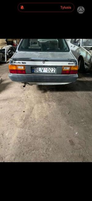 Pelēks Audi 80 1986 Alīta, ar dzinēja tilpumu 1.80 L un nobraukumu 200 tūkst. km par 2200 €, foto 5 vietnē AUTOMOTO.COM.LV