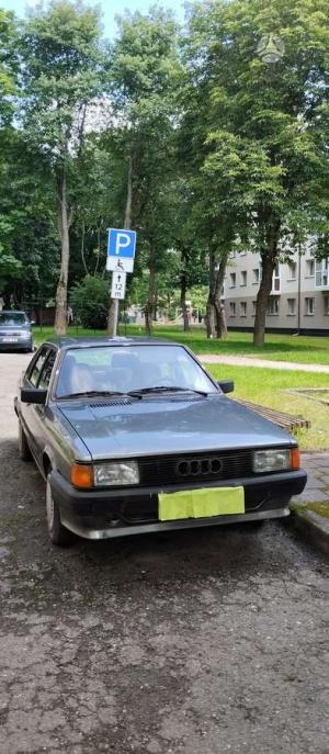 Grey Audi 80 1986 in Alytus, with an engine capacity of 1.60 L and mileage of 223 thousand km for 2500 €, photo 3 on AUTOMOTO.COM.LV