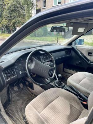 Pelēks Audi 80 1988 Kauņa, ar dzinēja tilpumu 1.76 L un nobraukumu 250 tūkst. km par 825 €, foto 6 vietnē AUTOMOTO.COM.LV