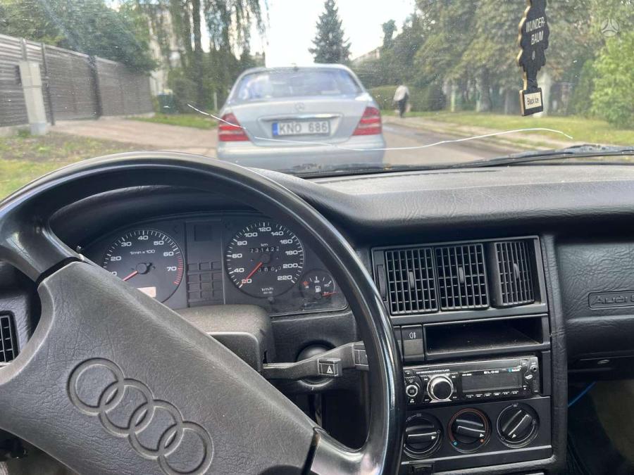 Pelēks Audi 80 1988 Kauņa, ar dzinēja tilpumu 1.76 L un nobraukumu 250 tūkst. km par 825 €, foto 7 vietnē AUTOMOTO.COM.LV
