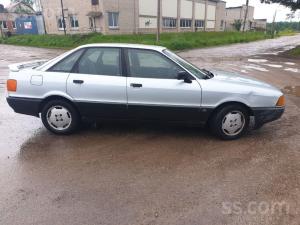 Grey Audi 80 1989 in Rezekne, with an engine capacity of 1.80 L and mileage of 196 thousand km for 500 €, photo 2 on AUTOMOTO.COM.LV