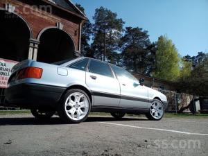 Grey Audi 80 1989 in Riga, with an engine capacity of 2.00 L and mileage of 297 thousand km for 3000 €, photo 11 on AUTOMOTO.COM.LV