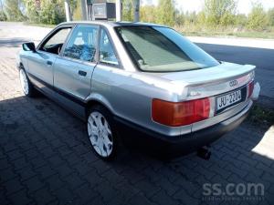 Grey Audi 80 1989 in Riga, with an engine capacity of 2.00 L and mileage of 297 thousand km for 3000 €, photo 13 on AUTOMOTO.COM.LV