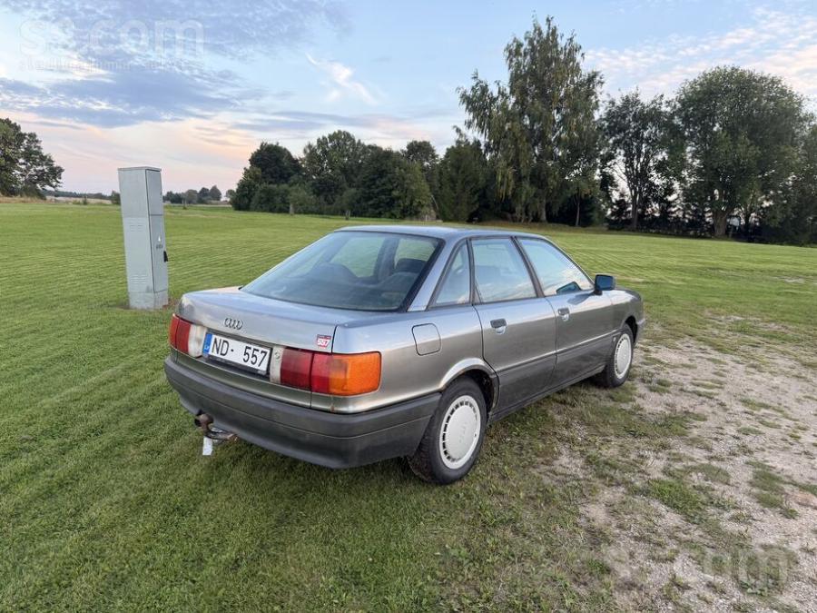 Grey Audi 80 1989 in Gulbene, with an engine capacity of 1.80 L and mileage of 348 thousand km for 850 €, photo 6 on AUTOMOTO.COM.LV