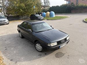 Pelēks Audi 80 1990 Viļņa, ar dzinēja tilpumu 2.00 L un nobraukumu 260 tūkst. km par 777 €, foto 3 vietnē AUTOMOTO.COM.LV