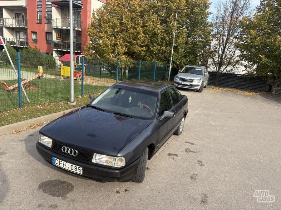 Pelēks Audi 80 1990 Viļņa, ar dzinēja tilpumu 2.00 L un nobraukumu 260 tūkst. km par 777 €, foto 9 vietnē AUTOMOTO.COM.LV