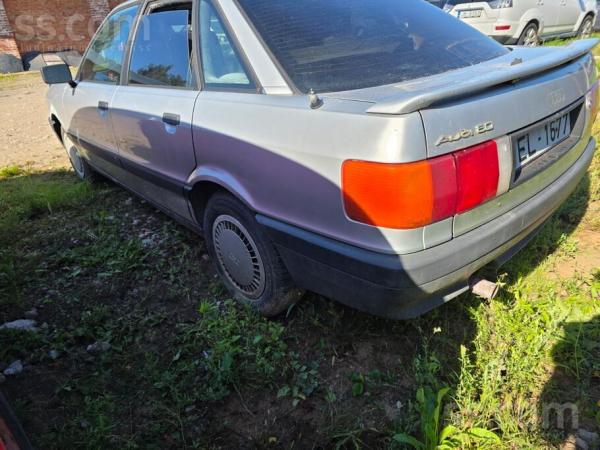 Серый Ауди 80 1991 в Даугавпилс, объемом двигателя 1.80 л и пробегом 500 тыс. км за 300 €, фото 3 на AUTOMOTO.COM.LV