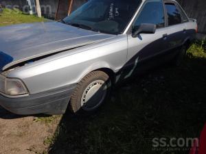 Серый Ауди 80 1991 в Даугавпилс, объемом двигателя 1.80 л и пробегом 500 тыс. км за 300 €, фото 4 на AUTOMOTO.COM.LV