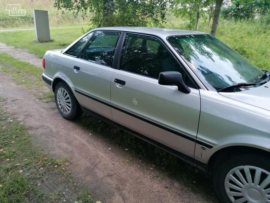 Серый Ауди 80 1992 в Молетай, объемом двигателя 2.00 л и пробегом 125 тыс. км за 650 €, фото 5 на AUTOMOTO.COM.LV