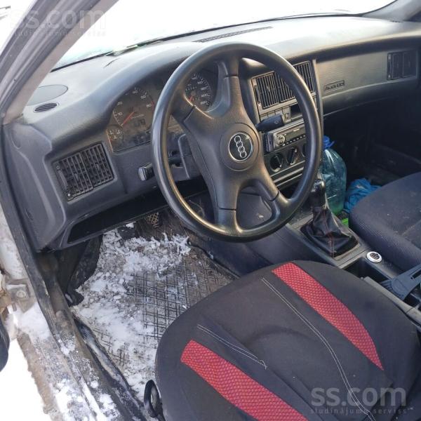 Grey Audi 80 1992 in Aizkraukle, with an engine capacity of 1.90 L and mileage of 435 thousand km for 690 €, photo 4 on AUTOMOTO.COM.LV