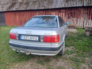 Pelēks Audi 80 1992 Veru, ar dzinēja tilpumu 2.00 L un nobraukumu 297 tūkst. km par 1500 €, foto 10 vietnē AUTOMOTO.COM.LV
