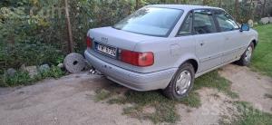Grey Audi 80 1992 in Daugavpils, with an engine capacity of 1.90 L and mileage of 327 thousand km for 400 €, photo 3 on AUTOMOTO.COM.LV