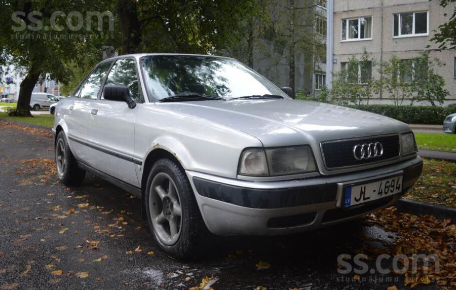 Pelēks Audi 80 1992 Rīga, ar dzinēja tilpumu 2.00 L un nobraukumu 300 tūkst. km par 600 €, foto 1 vietnē AUTOMOTO.COM.LV