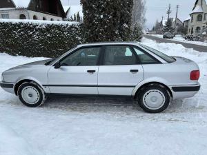 Pelēks Audi 80 1993 Utena, ar dzinēja tilpumu 1.98 L un nobraukumu 106 tūkst. km par 2200 €, foto  vietnē AUTOMOTO.COM.LV
