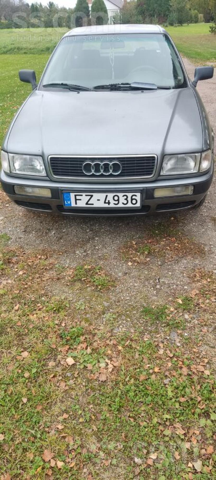 Pelēks Audi 80 1993 Rēzekne, ar dzinēja tilpumu 2.00 L un nobraukumu 273 tūkst. km par 950 €, foto 3 vietnē AUTOMOTO.COM.LV