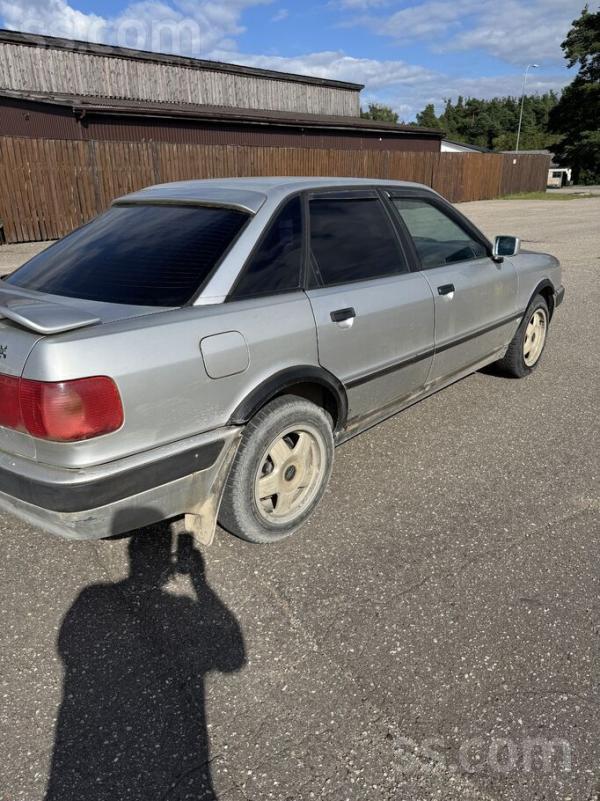 Audi 80 1993 Kuldīga vietnē Pelēks Audi 80 1993 Kuldīga, ar dzinēja tilpumu 2.00 L un nobraukumu 0 tūkst. km par 2000 €, foto 3 vietnē AUTOMOTO.COM.LV