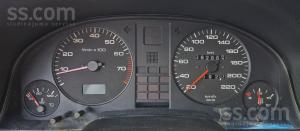 Grey Audi 80 1993 in Jekabpils, with an engine capacity of 2.00 L and mileage of 293 thousand km for 849 €, photo 13 on AUTOMOTO.COM.LV