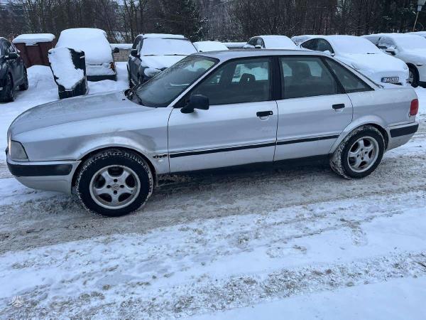 Grey Audi 80 1994 in Vilnius, with an engine capacity of 1.90 L and mileage of 299 thousand km for 850 €, photo 2 on AUTOMOTO.COM.LV