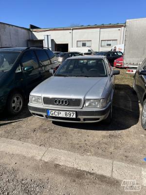 Grey Audi 80 1994 in Vilnius, with an engine capacity of 1.90 L and mileage of 299 thousand km for 1350 €, photo 5 on AUTOMOTO.COM.LV