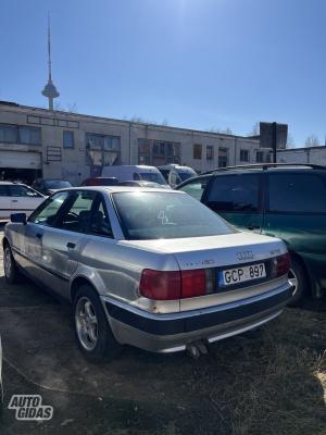 Grey Audi 80 1994 in Vilnius, with an engine capacity of 1.90 L and mileage of 299 thousand km for 1350 €, photo 6 on AUTOMOTO.COM.LV