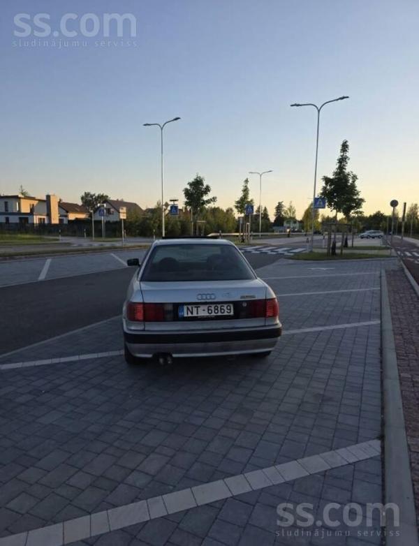 Grey Audi 80 1994 in Dobele, with an engine capacity of 1.90 L and mileage of 0 thousand km for 800 €, photo 3 on AUTOMOTO.COM.LV