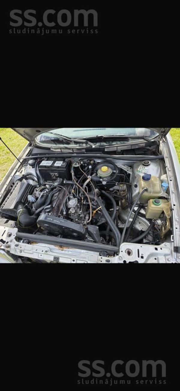 Pelēks Audi 80 1994 Cēsis, ar dzinēja tilpumu 1.90 L un nobraukumu 369 tūkst. km par 650 €, foto 5 vietnē AUTOMOTO.COM.LV