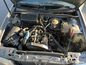 Grey Audi 80 1994 in Tallinn, with an engine capacity of 1.90 L and mileage of 457 thousand km for 850 €, photo 7 on AUTOMOTO.COM.LV