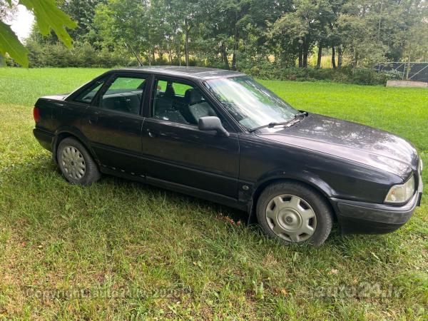 Pelēks Audi 80 1994 Tallina, ar dzinēja tilpumu 2.00 L un nobraukumu 252 tūkst. km par 850 €, foto 2 vietnē AUTOMOTO.COM.LV